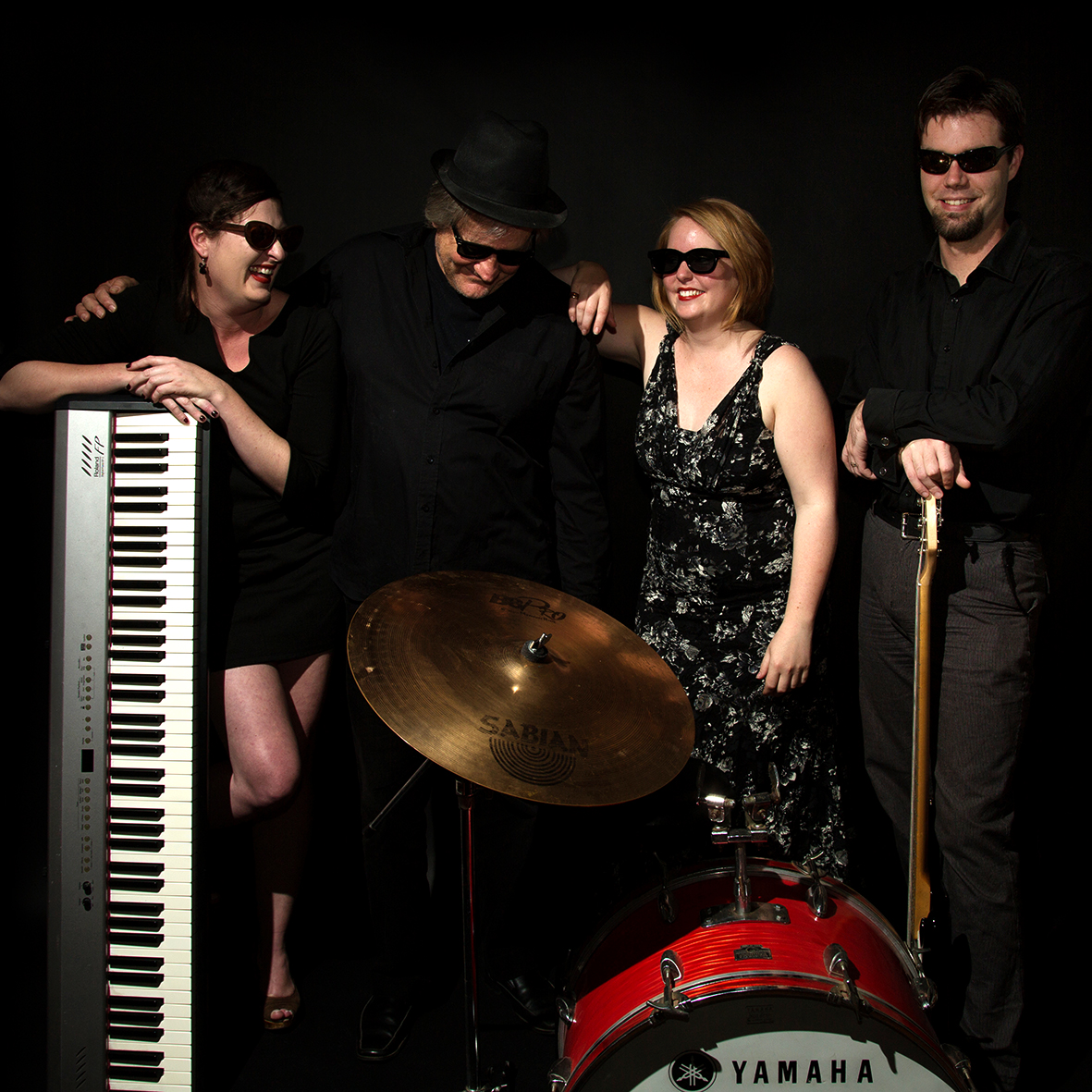 Muldene – Singer | Songwriter